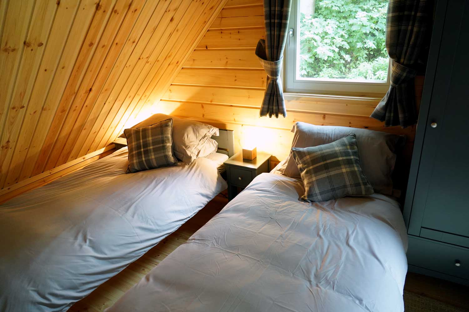 Cherry Tree Lodge | Luxury Eco Lodge near Inverness